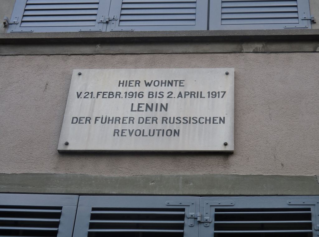 Lenin in der Schweiz – LENIN IS STILL AROUND